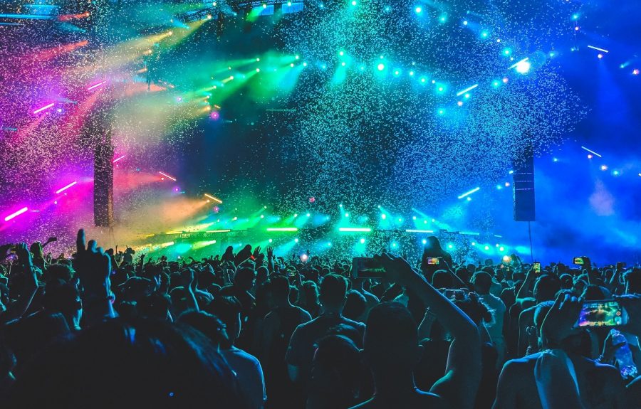 The Role of Virtual Reality in Music - The Ambient Mixer Blog